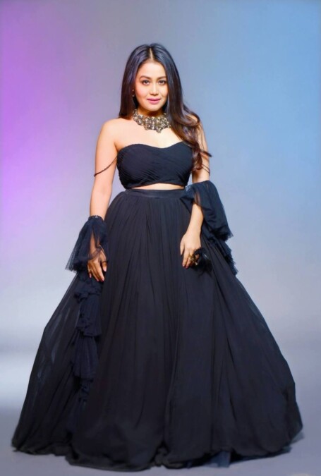 Neha Kakkar Height Weight Body Measurement