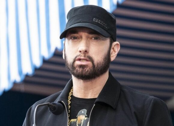 Eminem Bio, Age, Height, Weight, Career, Real Name,Net Worth