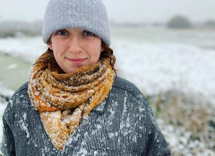 Poppy Gilbert Bio, Age, Height, Weight, Career, Net Worth