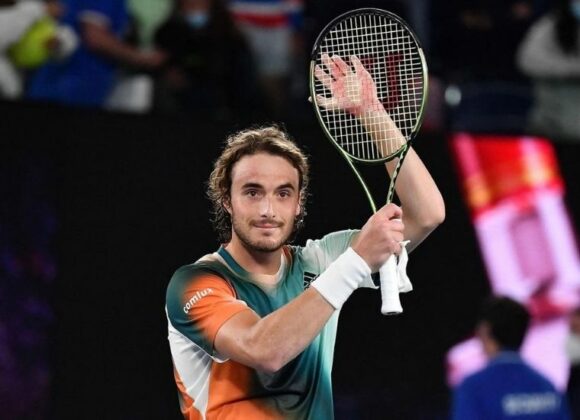 Stefanos Tsitsipas Bio, Age, Parents, Weight, Career