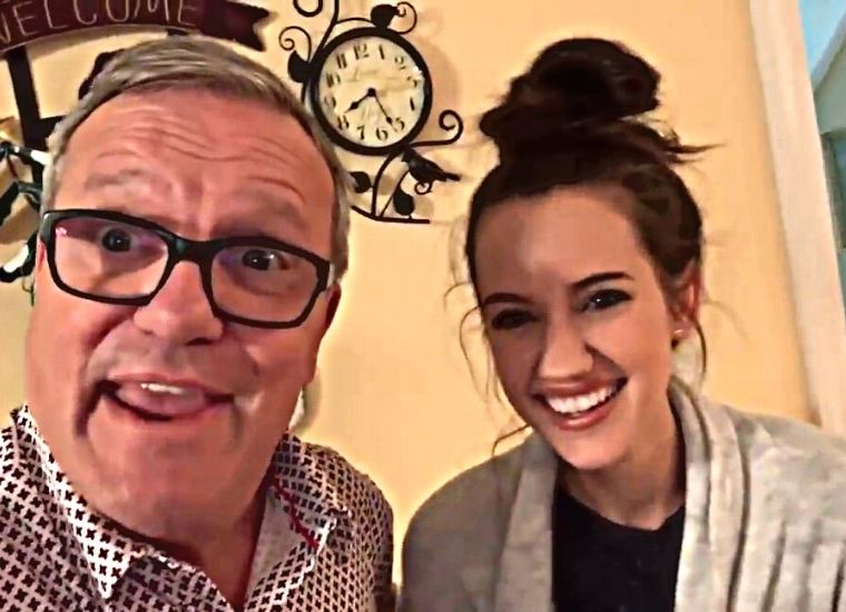 Mark Lowry Bio Age Height Weight Career Songs Net Worth