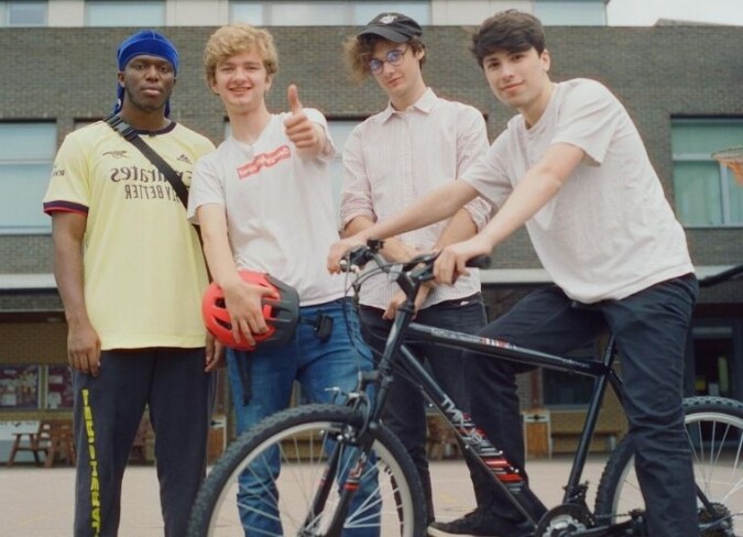 TommyInnit Bio, Age, Height, Weight, Career, Net Worth