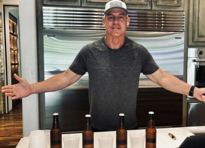Troy Aikman Bio, Age, Height, Career, Wife, Kids, Net Worth