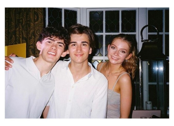 Joe Locke (Actor) Bio, Age, Sexuality, Height, Weight, Career, Parents ...