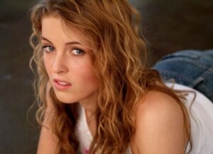 Maya Fahey Bio, Age, Height, Weight, Career, Parents, Husband, Net Worth