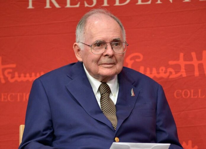 Patrick Hemingway (Ernest Hemingway’s Son) Bio, Age, Height, Weight ...