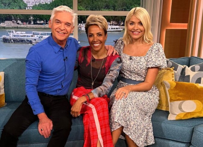 Kelly Holmes Bio, Age, Height, Weight, Career, Husband, Girlfriend, Net ...