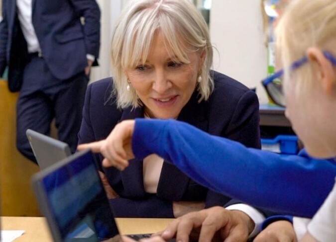 Nadine Dorries Bio, Age, Height, Weight, Career, Nurse, Husband, Family ...