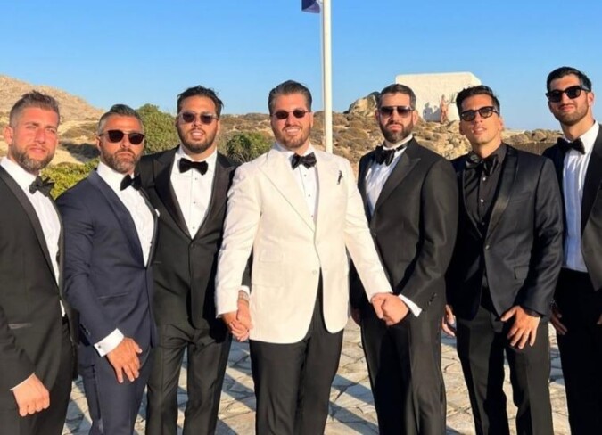 Robert Fakhouri Net Worth, Bio, Age, Height, Weight, Career, Girlfriend