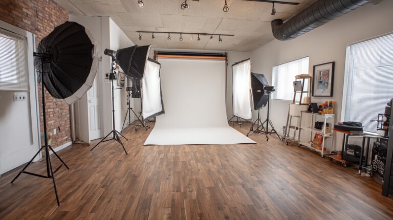 What You Need to Set Up a Professional Photo Studio